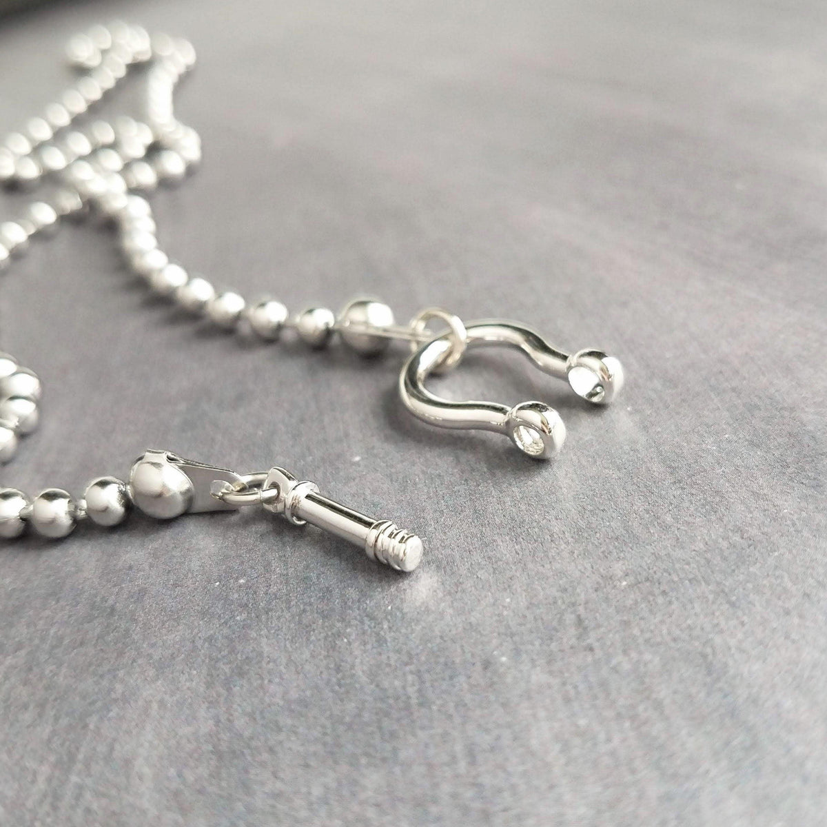 Stainless Steel Ball Chain, front horseshoe shackle screw clasp, chunk ...
